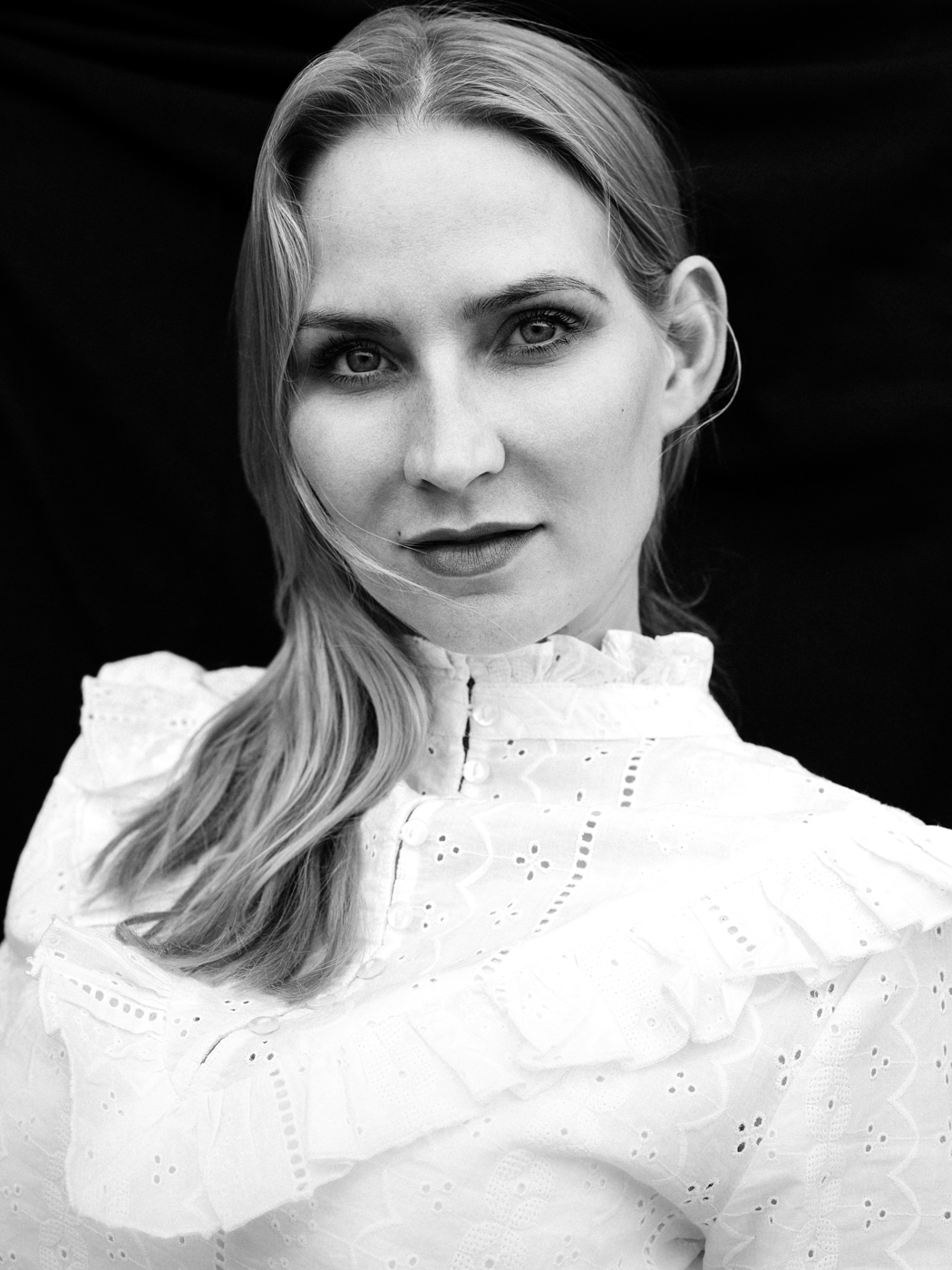 LAURAPTR - Portrait photographer based in Berlin