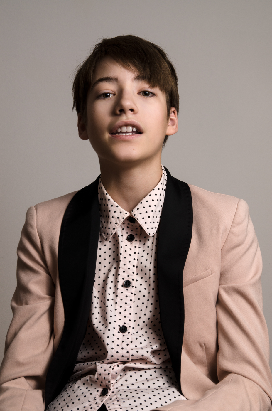 LAURAPTR - Portrait photographer based in Berlin